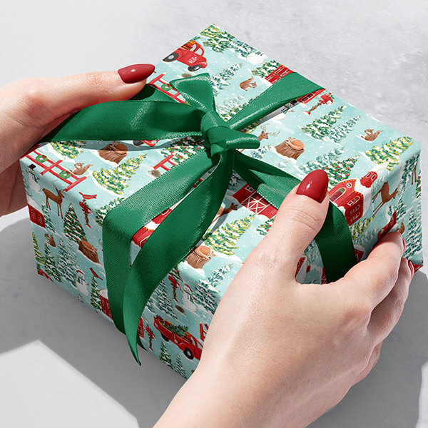 Country Christmas Wrapping Paper, 30"x208', Quarter Ream Roll ...